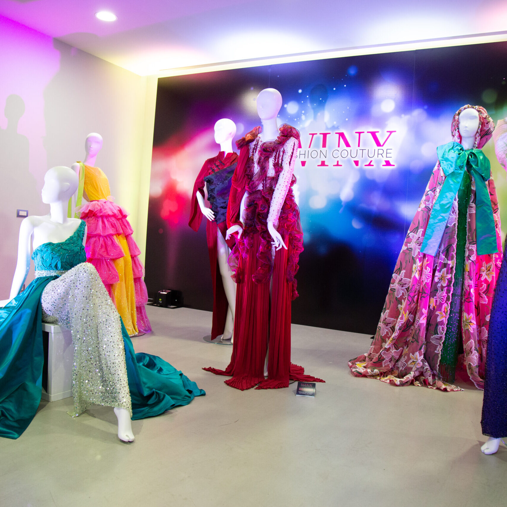 Winx Fashion Couture - Ferrari Fashion School