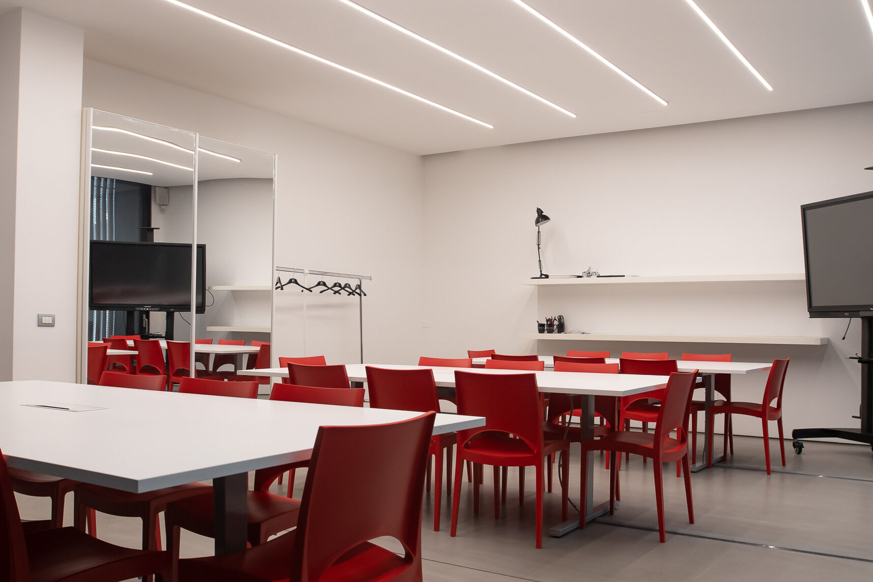 The school - Ferrari Fashion School